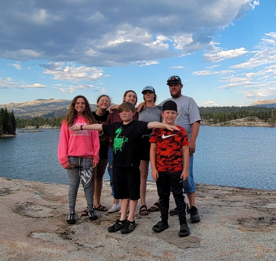 KKBN 93.5 FM – 93.5 KKBN Country