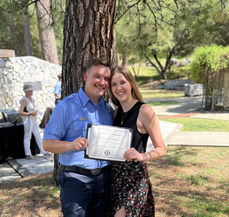 KKBN 93.5 FM – 93.5 KKBN Country