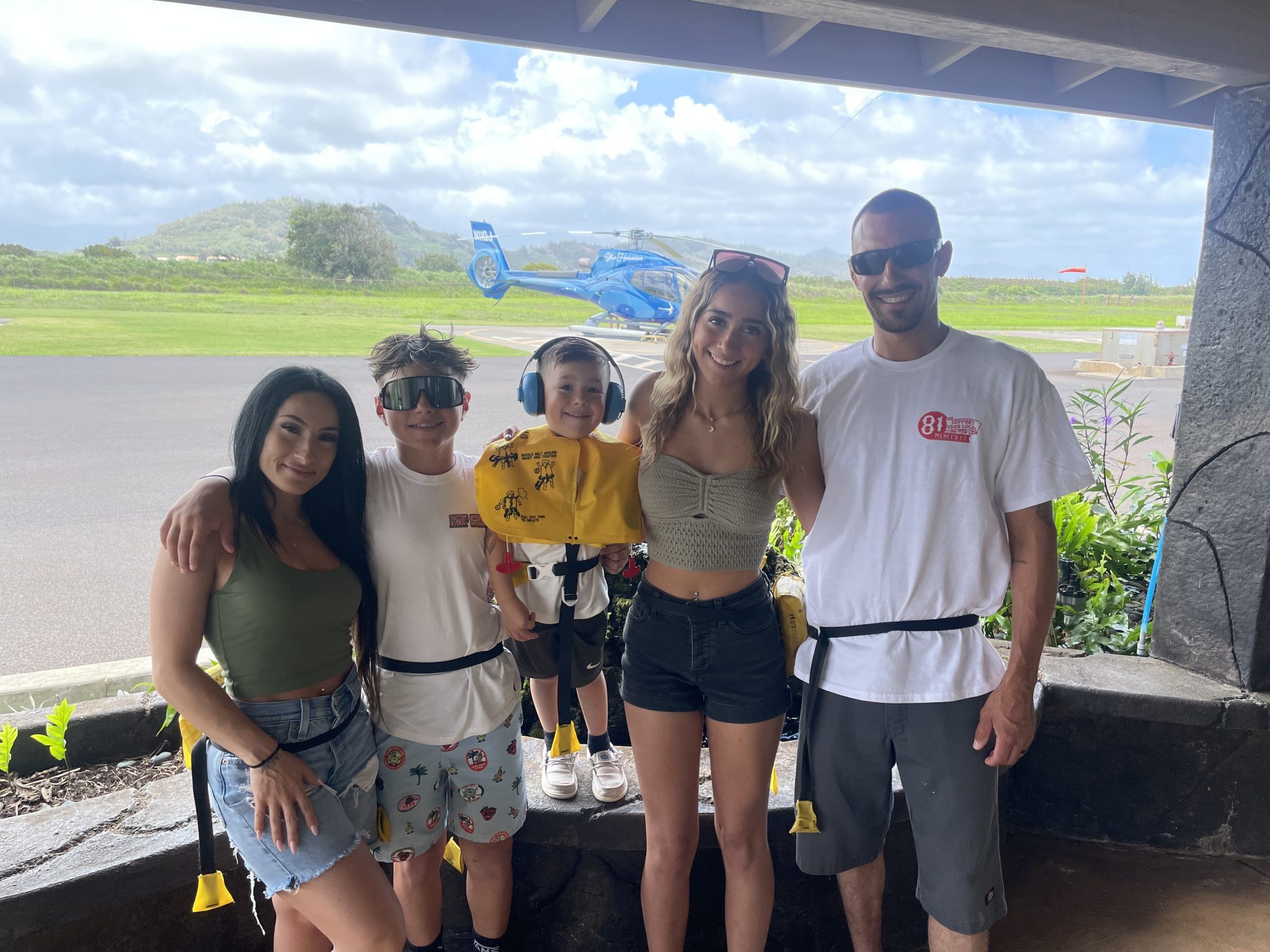 KKBN 93.5 FM – 93.5 KKBN Country