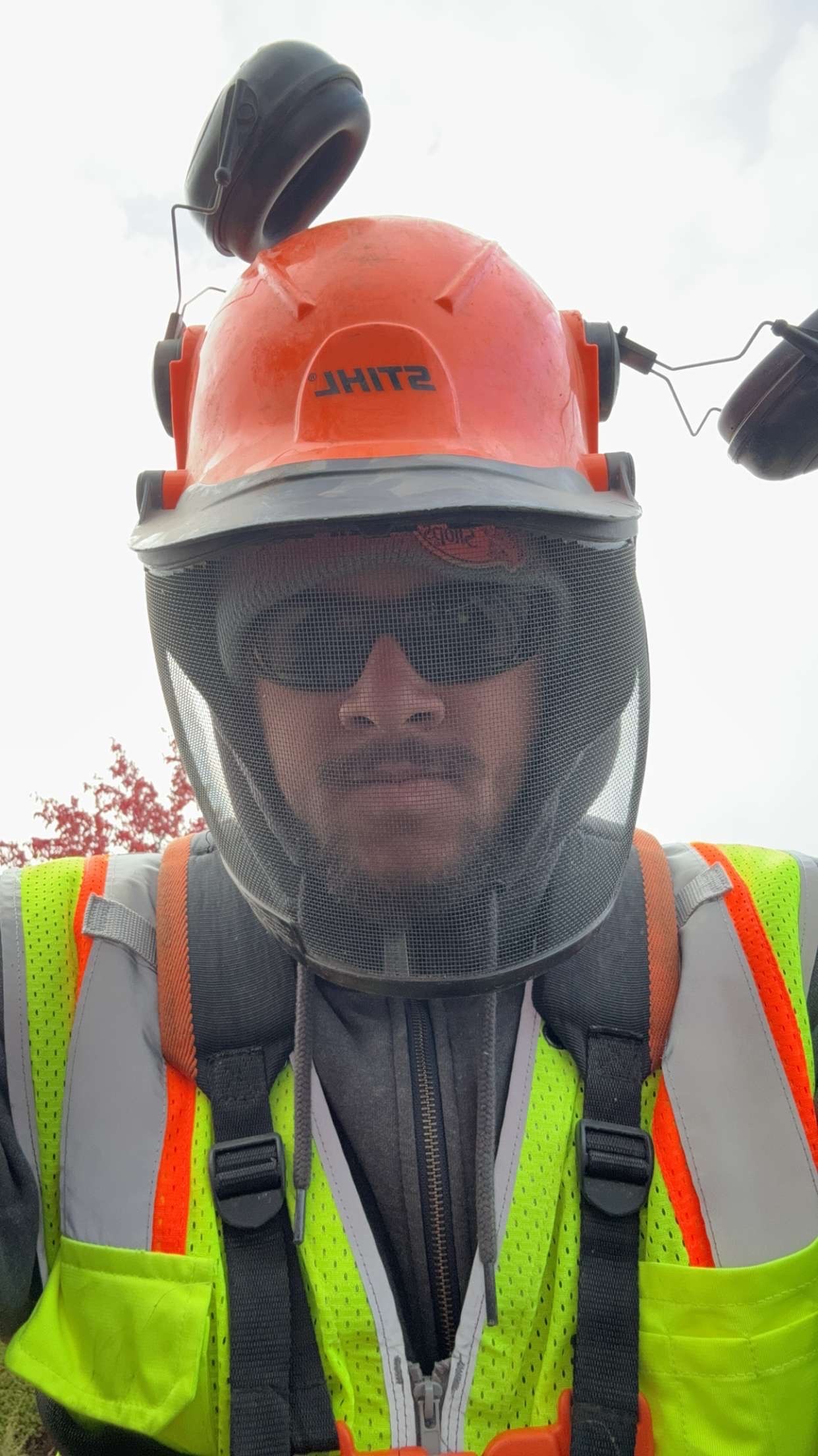 KKBN 93.5 FM – 93.5 KKBN Country