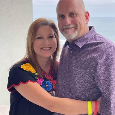 KKBN 93.5 FM – 93.5 KKBN Country